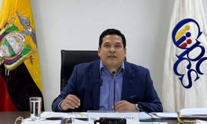 Hagan patria, destituyan a Alembert Vera